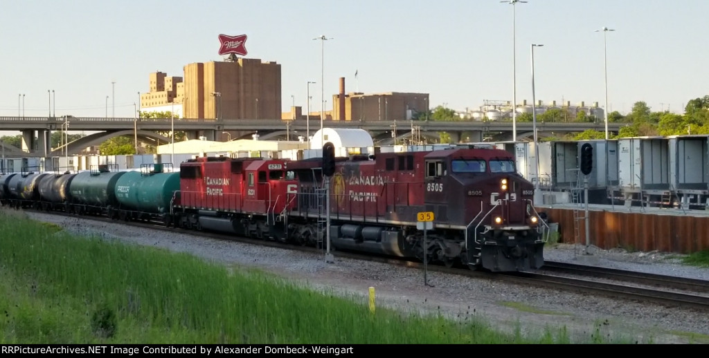 CP 288 ac44 lead sd60 trail
